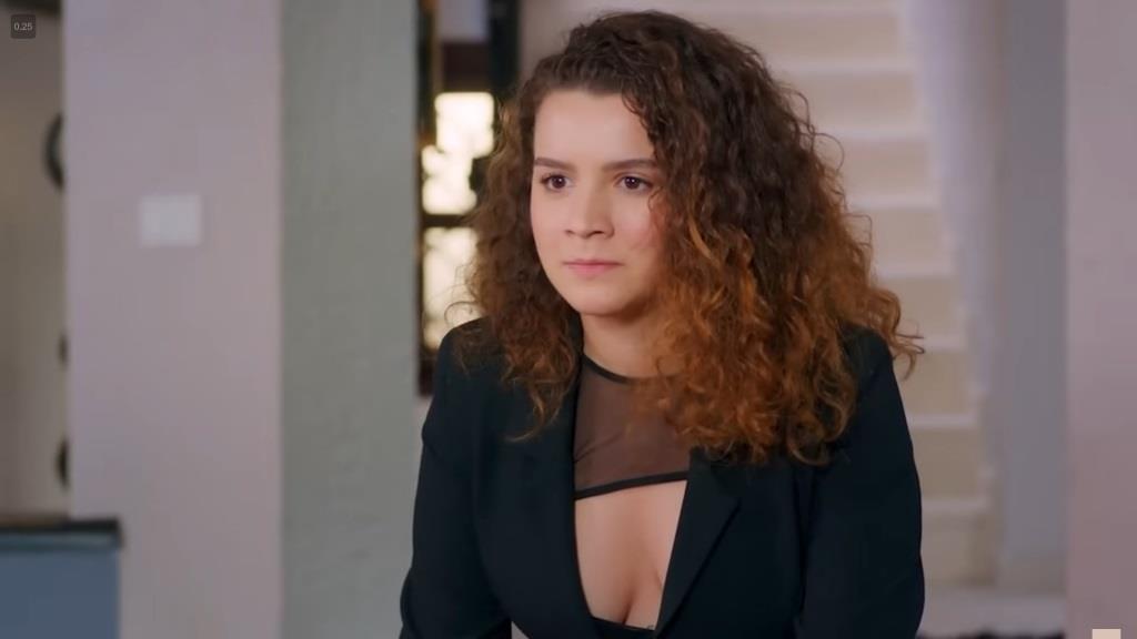 Miłość i nadzieja odcinek 32: Melis dowiaduje się, że Zeynep i Ege się całowali!