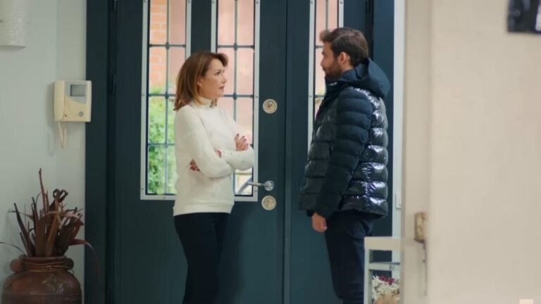 Miłość i nadzieja odc. 63: Bulent upewnia się, że Zeynep jest jego córką! Wypędza Naciye z domu!